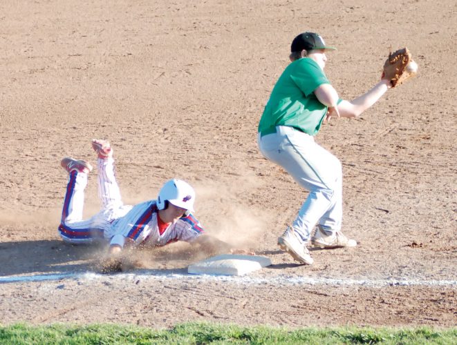 Ian Ellis, Cameron Tennant lift Fort Frye past rival Waterford | News ...